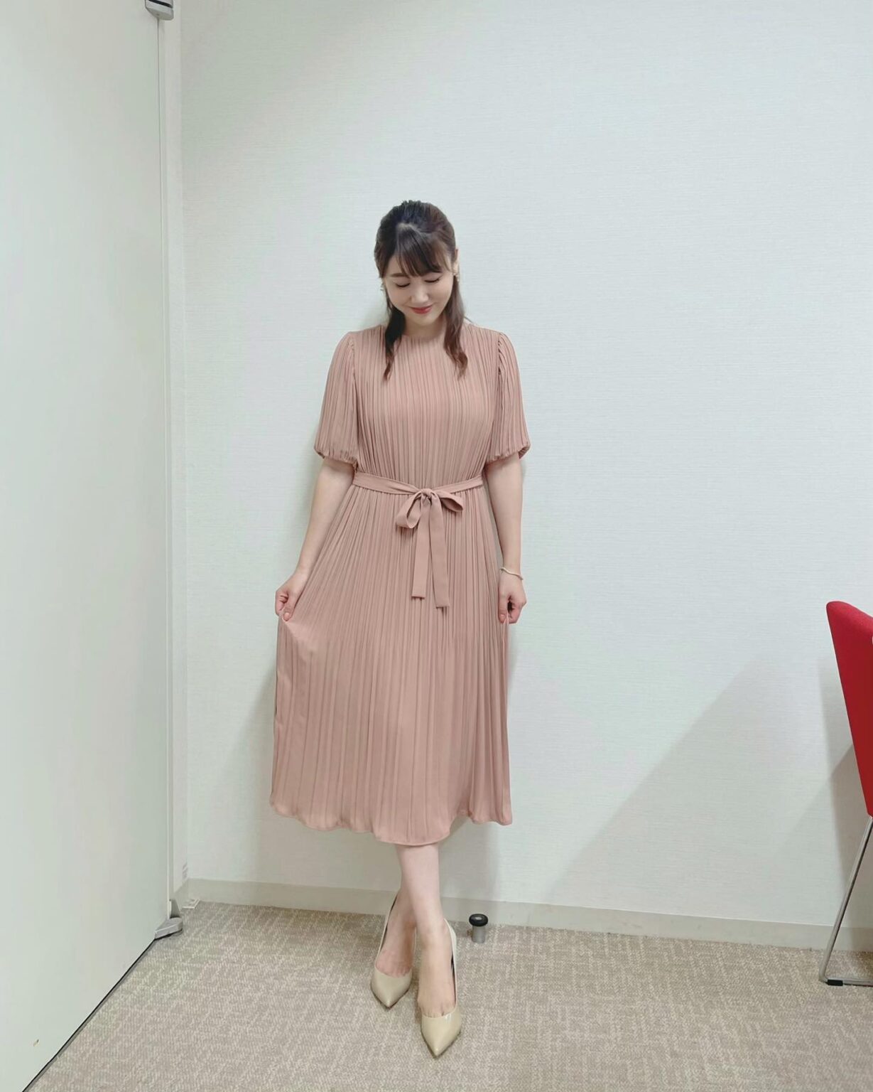 画像大量！芸能人の結婚式・お呼ばれパーティドレスコーデ22選 - Koimana